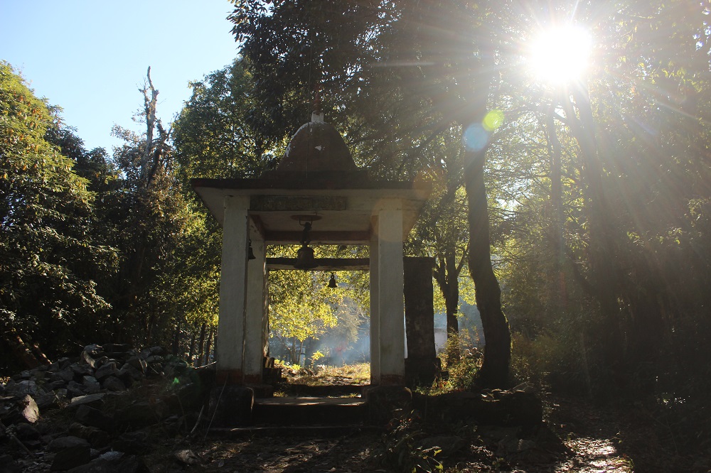 पिथौरागढ़ का लम्बकेश्वर महादेव मंदिर - Kafal Tree Kafal Tree